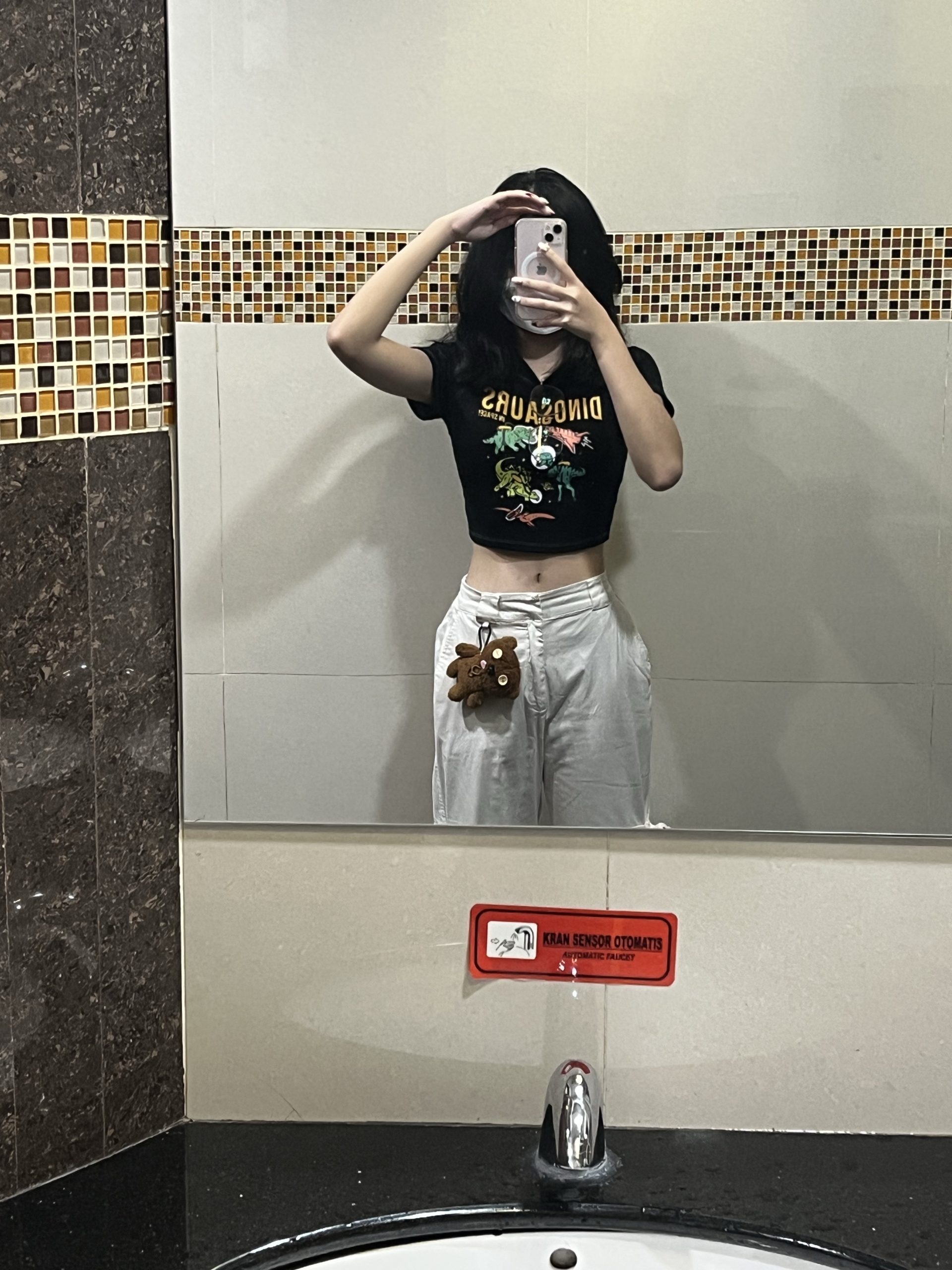 Jesslyn Tan - Model Dari Jakarta - ELWA